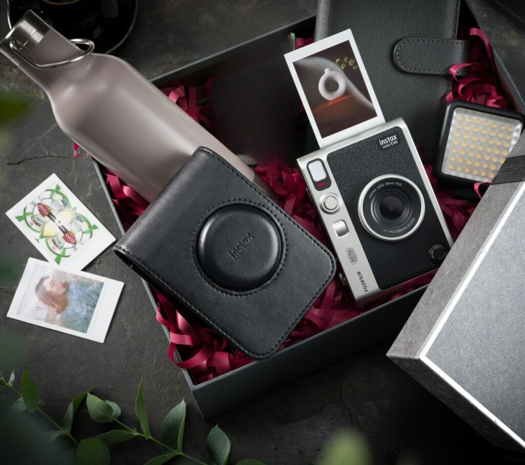 10 awesome INSTAX photo ideas for Father's day - INSTAX by Fujifilm ...